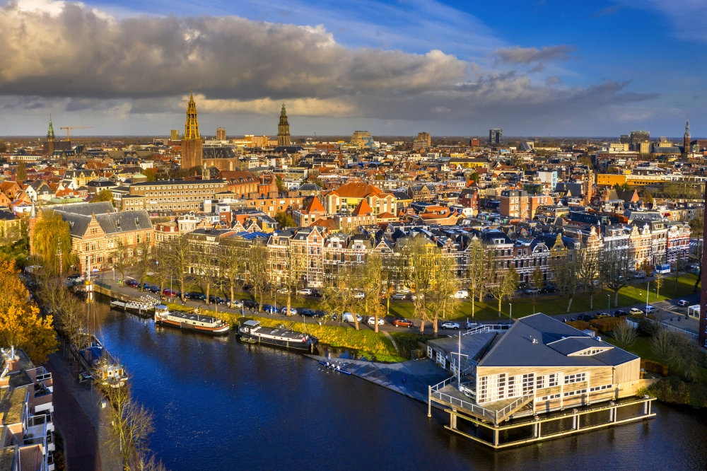 Frühstücks-Schifffahrt & Markt in Groningen